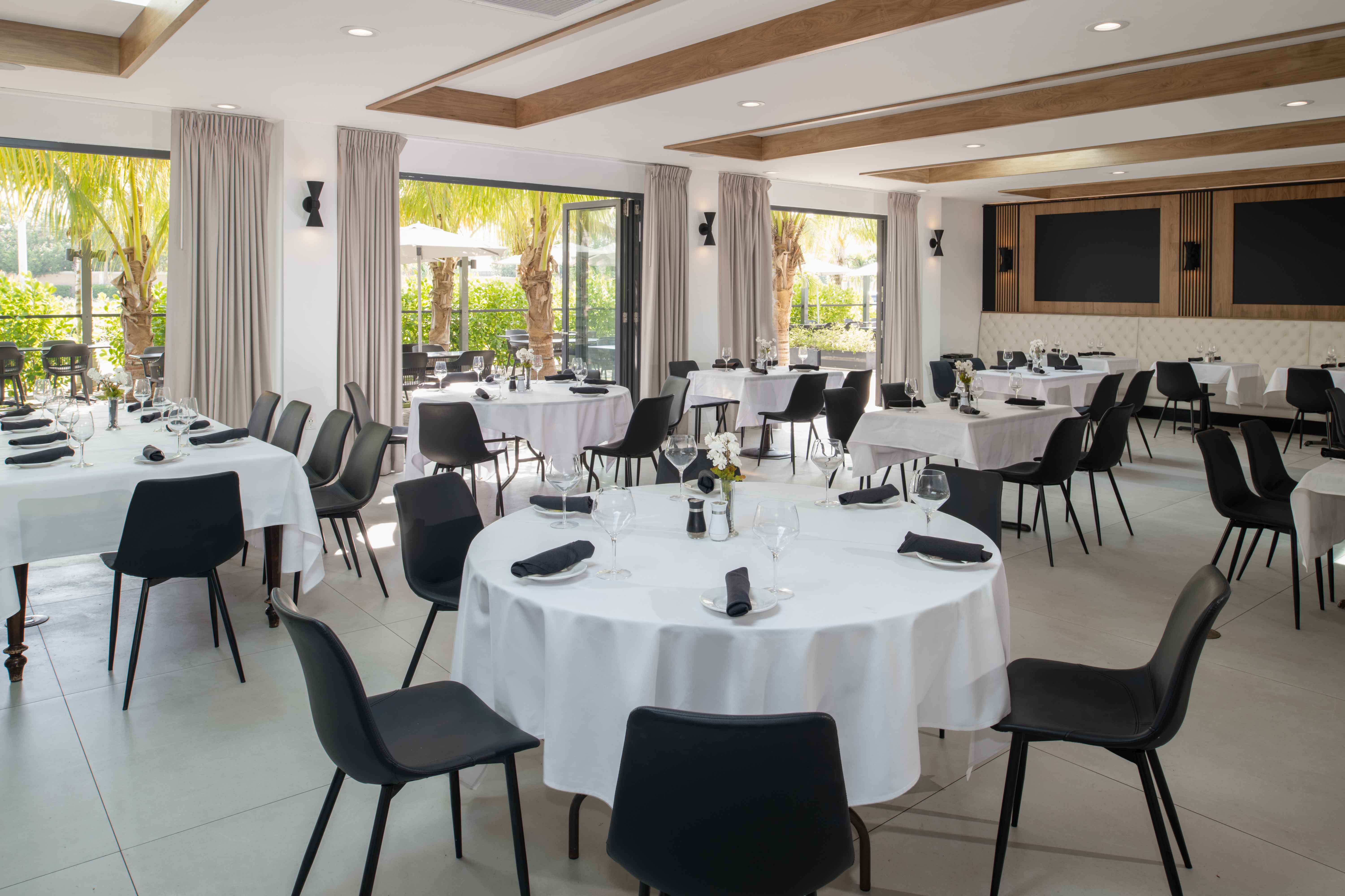 Start Planning weddings in Casey Key | Casey Key Resorts